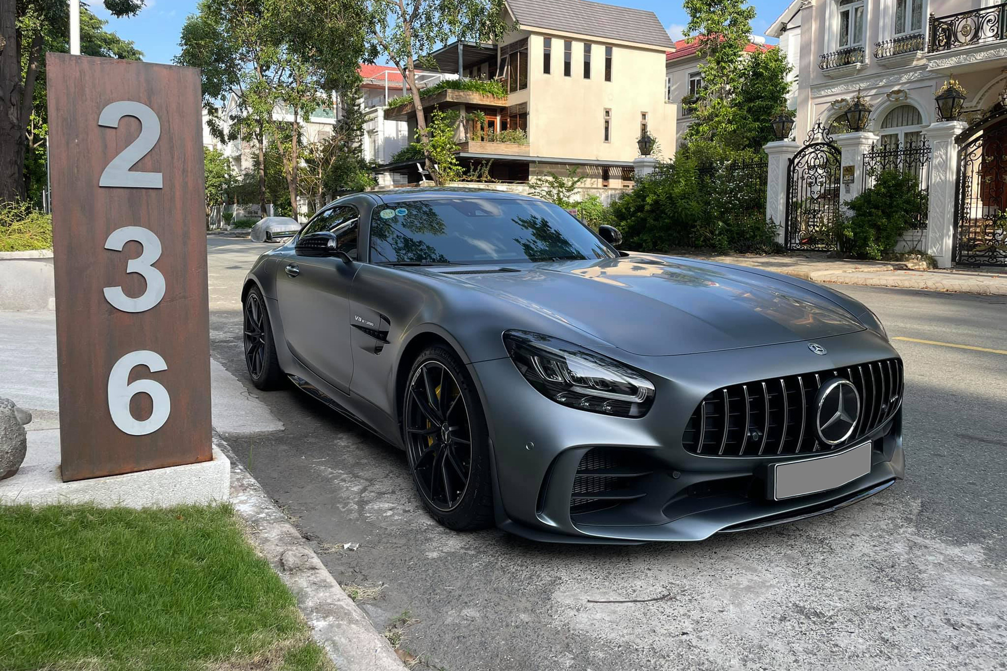 Chiêm ngưỡng dàn Mercedes-AMG GT R tại Việt Nam: Đa phần đều đã có chủ ...